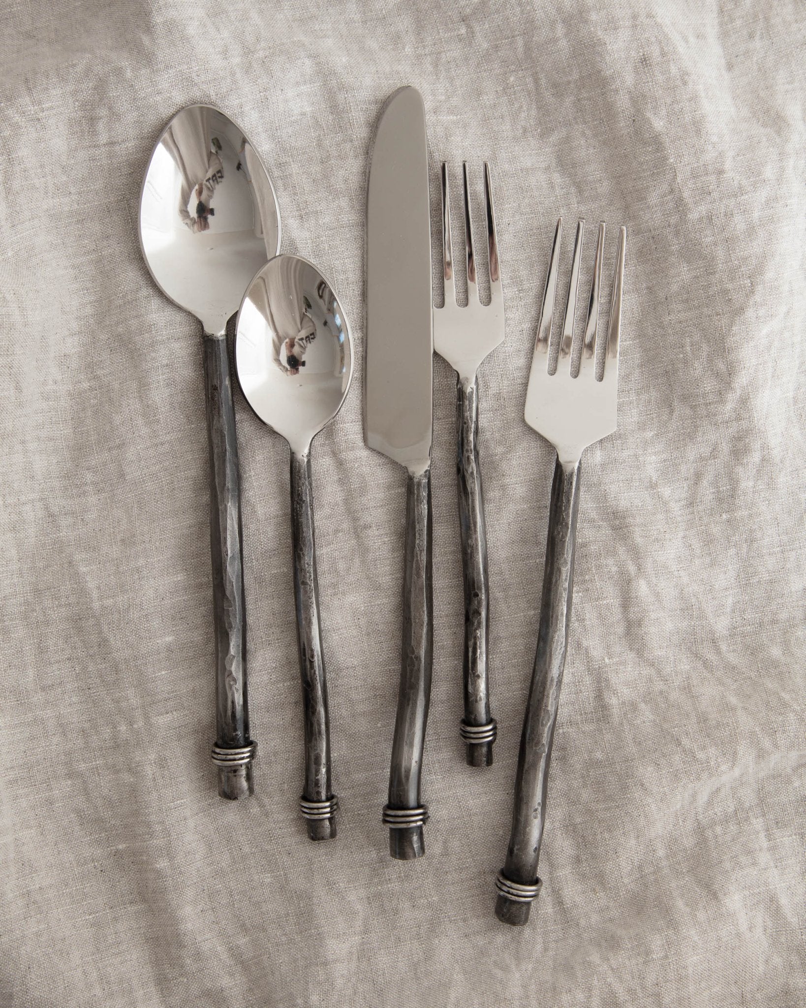 Hansel Antiqued Flatware Set – Lone Fox