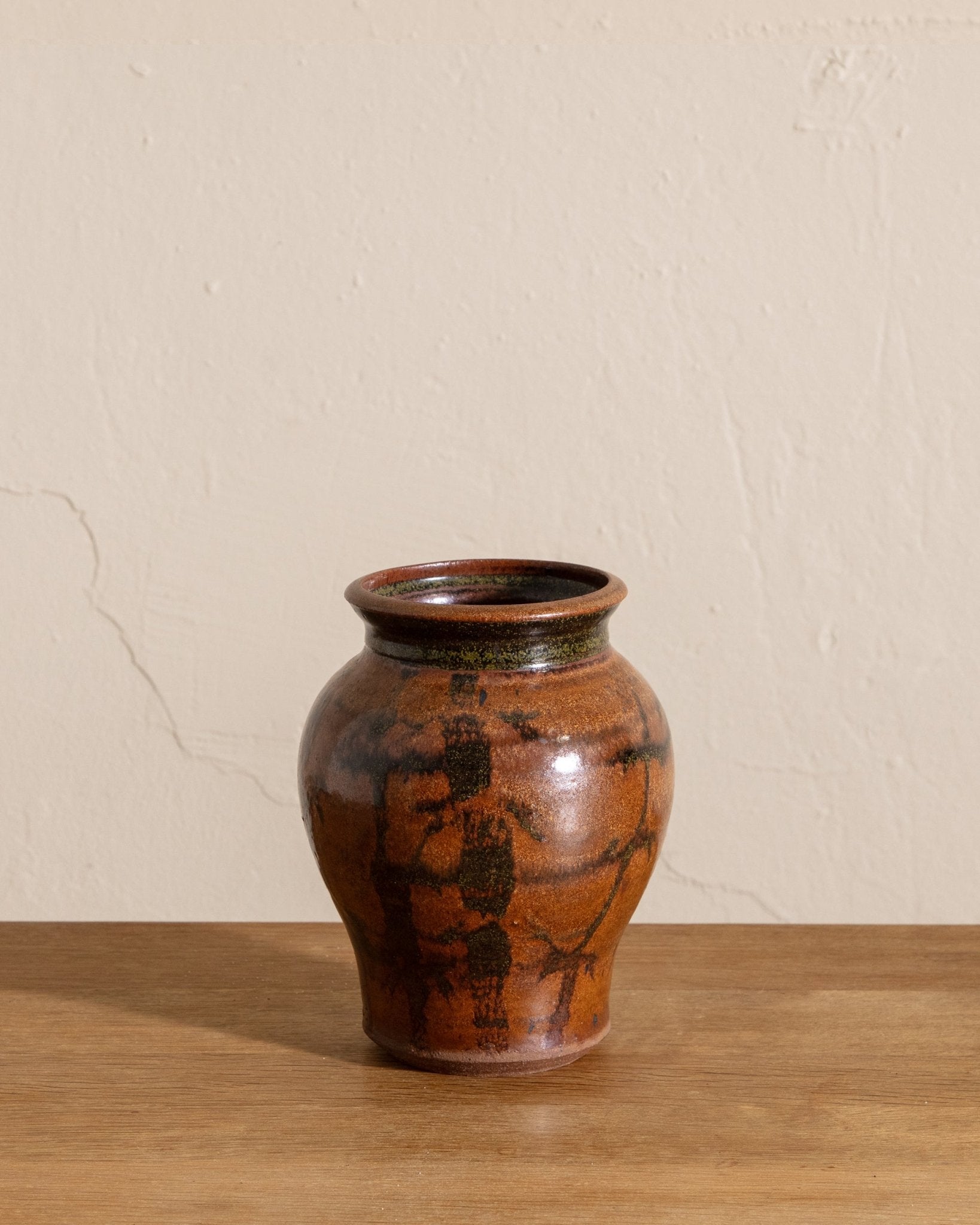 Abstract Earthy Studio Pottery Vase, Signed – Lone Fox