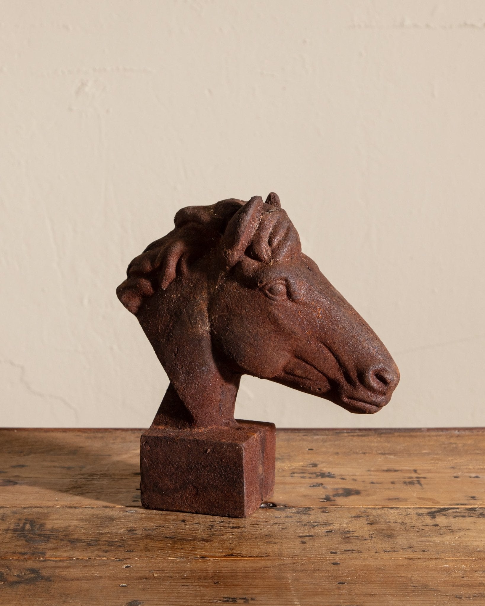 Cast Iron Horse Head Statue w/ Rust Patina – Lone Fox
