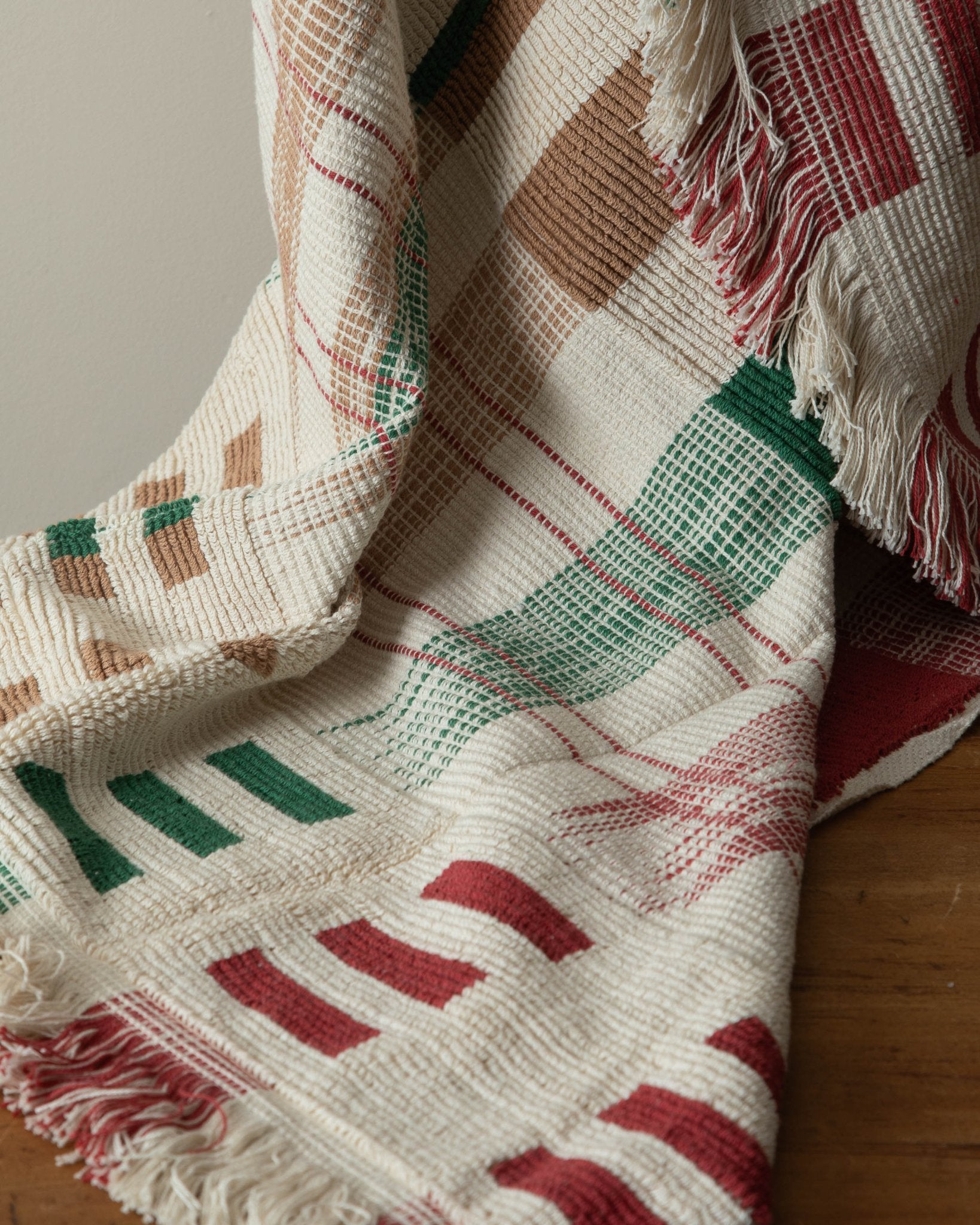 Ol' Saint Textured Woven Throw – Lone Fox